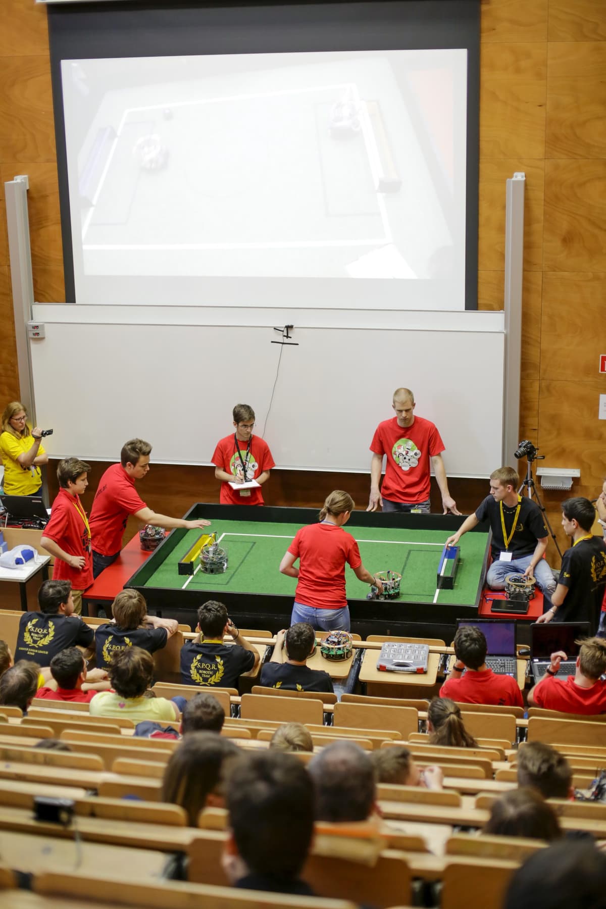 Vorschau: RoboCop Junior European Open 2026 | FH Technikum Wien